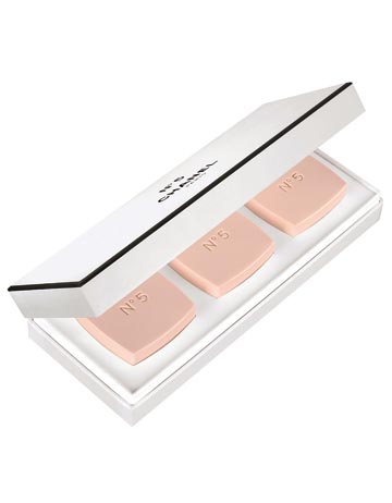 Chanel no.5 sub forma de sapun - Elle.ro