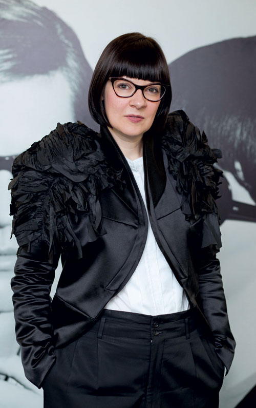 Fashion interviu: Cutler and Gross, o istorie fascinanata - Elle.ro ...