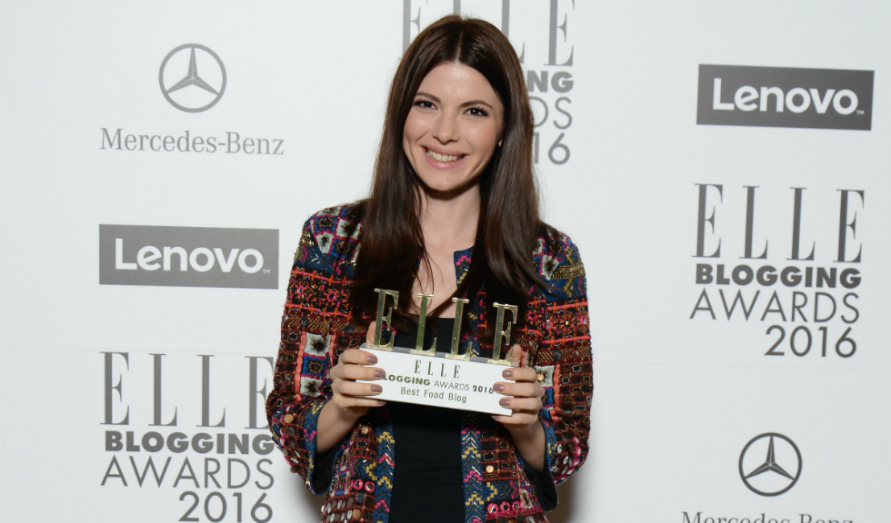 4 intrebari cu... Anca Lungu (VIDEO) - Elle.ro