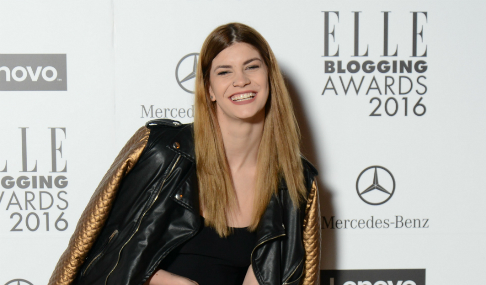 6 intrebari cu... Laura Giurcanu (VIDEO) - Elle.ro