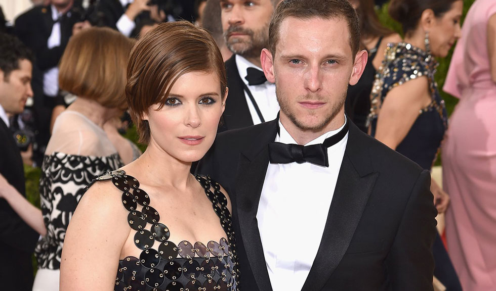Kate Mara si Jamie Bell s-au logodit - Elle.ro