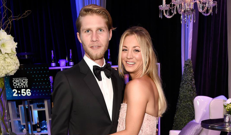 Kaley Cuoco si Karl Cook s-au logodit - Elle.ro