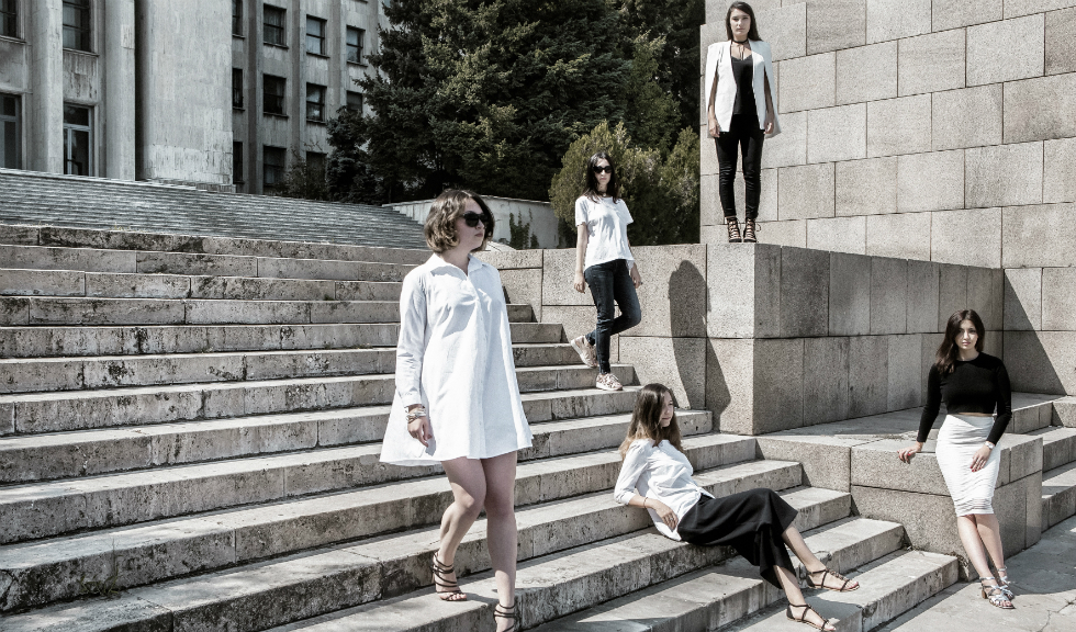 Internship la ELLE: Ce am învățat acolo? Află chiar de la interne ...
