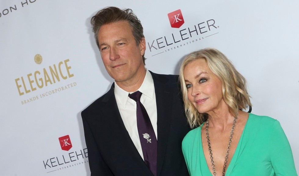 John Corbett și Bo Derek s-au căsătorit în secret - Elle.ro