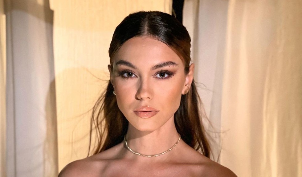 Mira s-a despărțit de partenerul său după doi ani de relație - Elle.ro