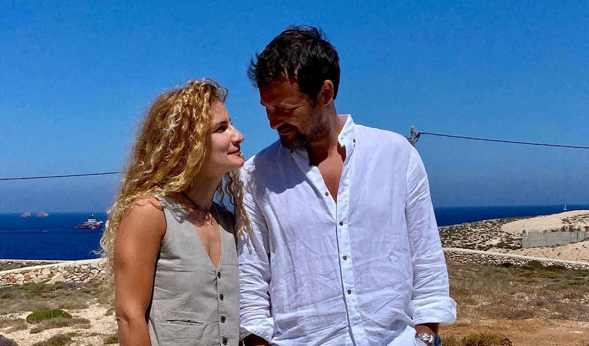 Andrei Aradits a divorțat de soția lui. Anunțul făcut de actor: "Îmi pare rău" - Elle.ro