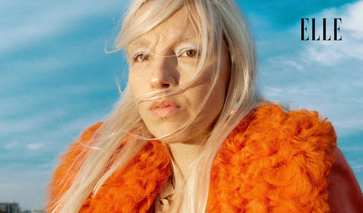Ilinca Manolache așteaptă mult de la sfârșitul lumii - Elle.ro