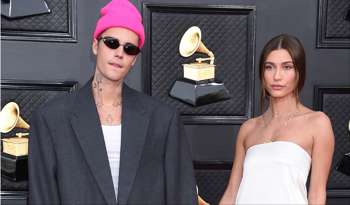 Hailey Bieber este însărcinată. Vedeta și soțul ei au dezvăluit vestea ...
