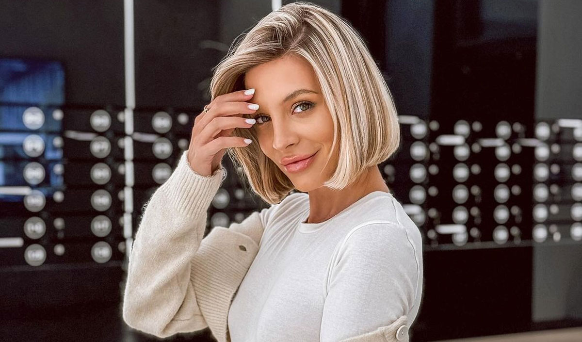 Ana Baniciu, imagini inedite de pe plajă. Cum arată artista în costum ...