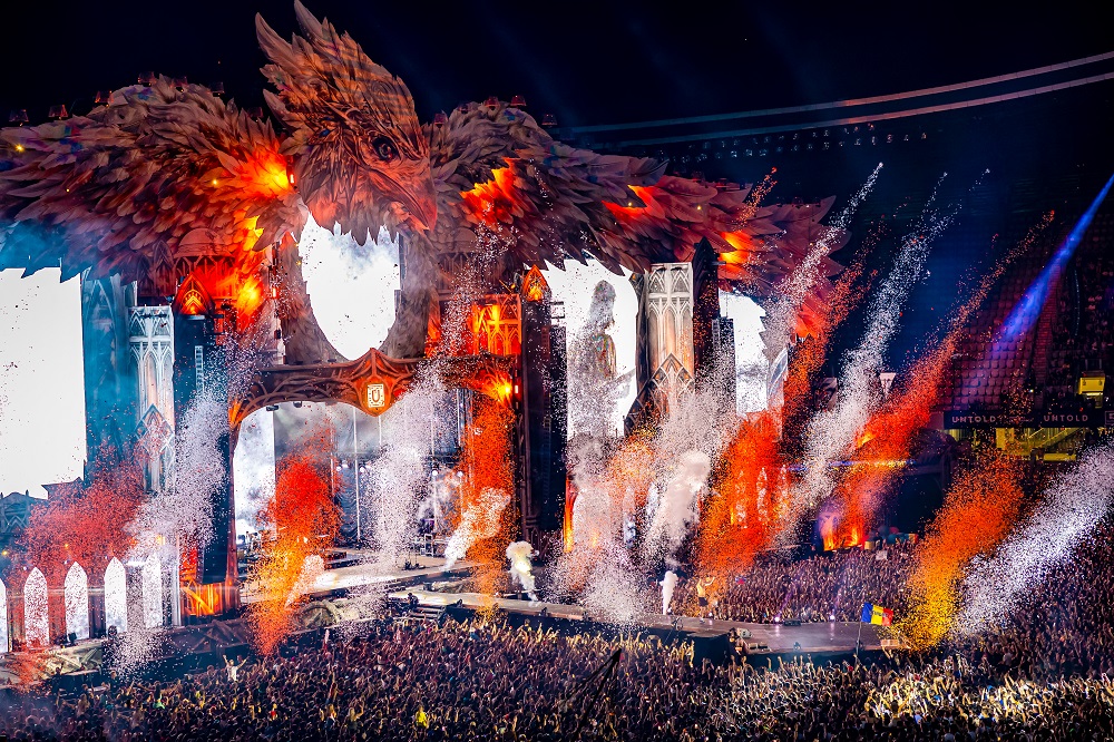 Billie Eilish, Drake, Kendrick Lamar, Shawn Mendez și Dua Lipa pe scena ...