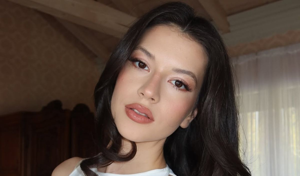 Cleopatra Stratan a reinterpretat hitul "Ghiță", care a cucerit ...
