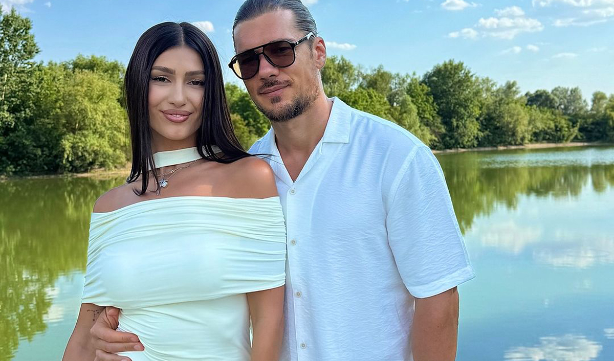 Alina Eremia s-a căsătorit! Cum arată superba rochie de mireasă pe care ...