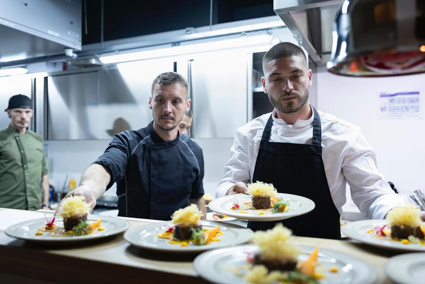 Chef Pavel Gherghe preia bucătăria Patio Bistro și aduce un nou meniu ...