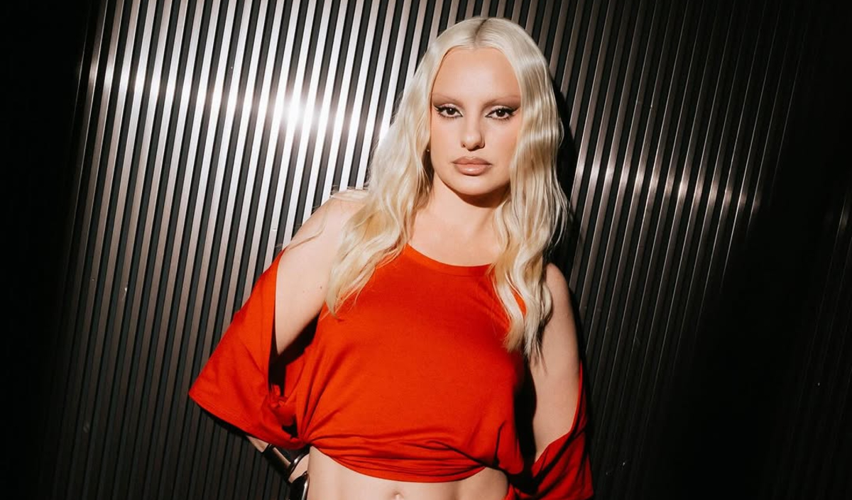 Alexandra Stan confirmă că este însărcinată. Cum a dezvăluit artista ...